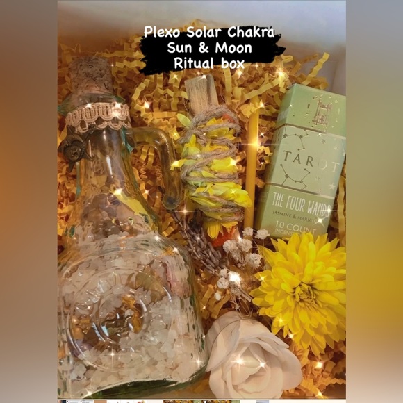 Home Essentials | Bath & Body | Caja Ritual Luna Y Sol Botella | Poshmark